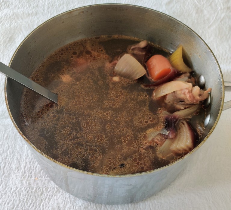 Googie’s Kitchen presents Oven Baked Chicken Stock – Googies Kitchen Life
