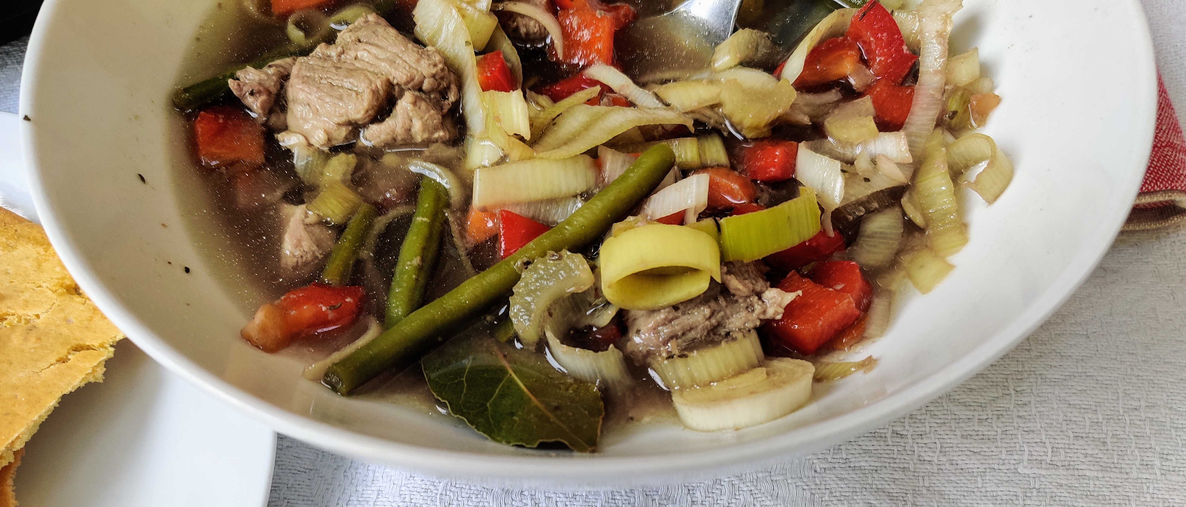 Slow Cooker Beef Stewing Steak Soup (Video Version) – Googies Kitchen Life