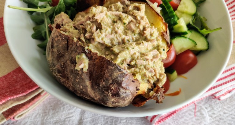 Tuna Pesto Mayo Jacket Potato – Googies Kitchen Life